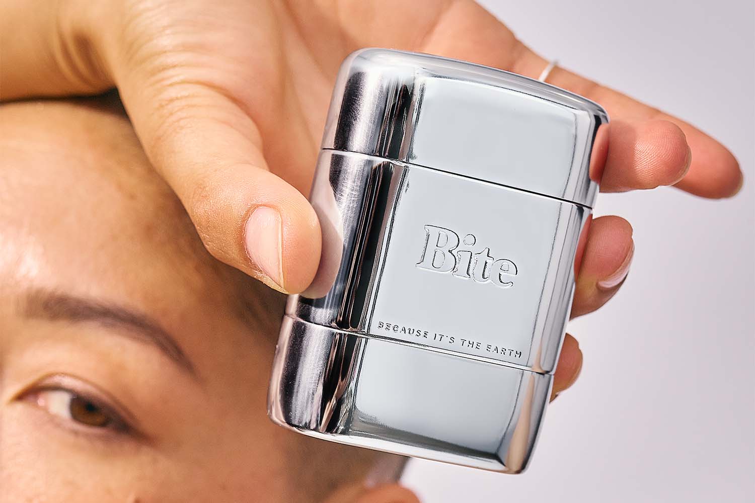 Deodorant for Sensitive Skin: 6 Soothing Ingredients – Bite